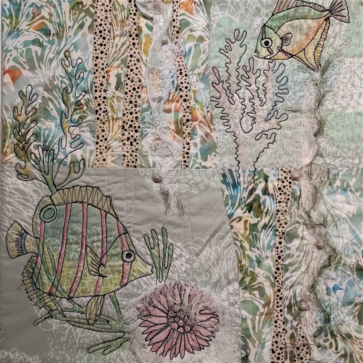 2 Fishes by Carol Simpson - Visions Museum of Textile Art