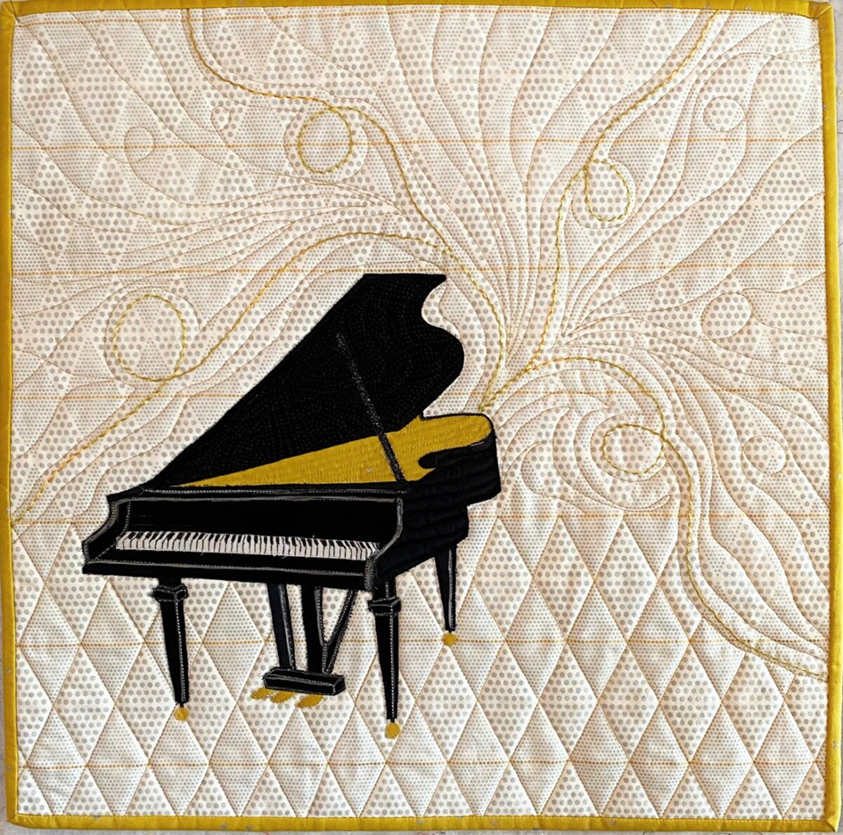 Concerto Luminaire by Nelda McComb - Visions Museum of Textile Art